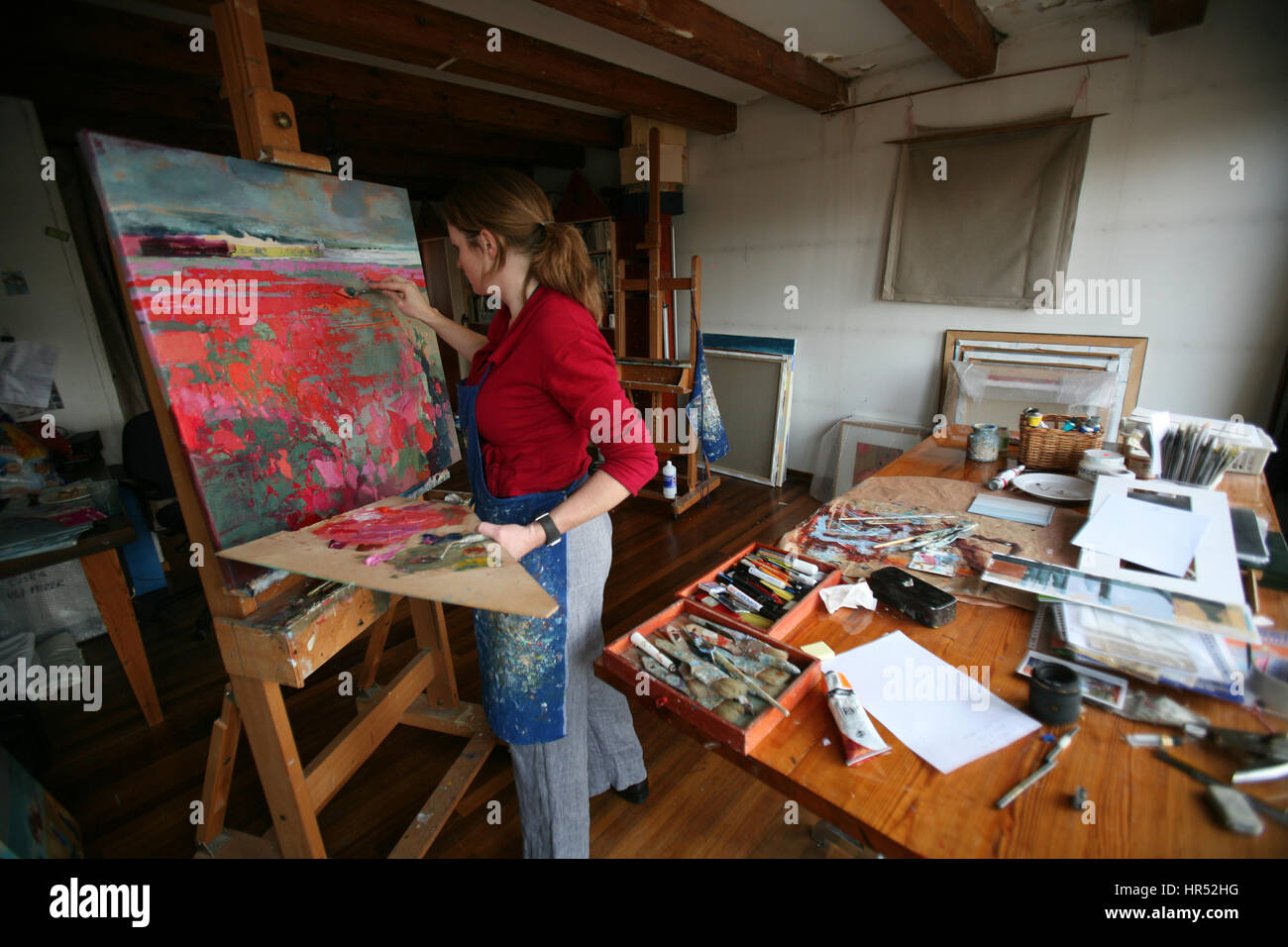 art painter at work Stock Photo - Alamy