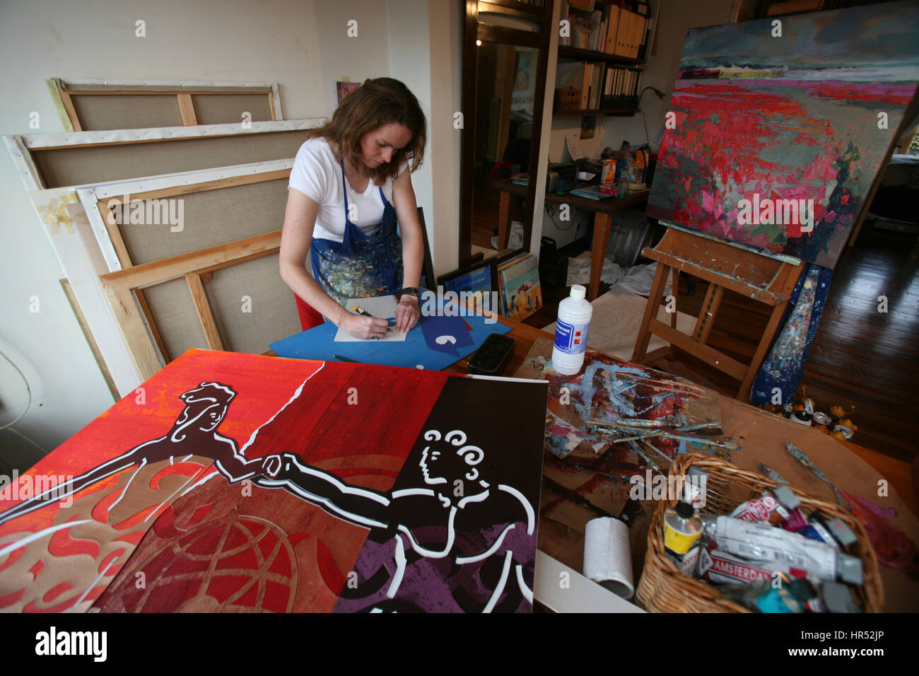art painter at work Stock Photo - Alamy