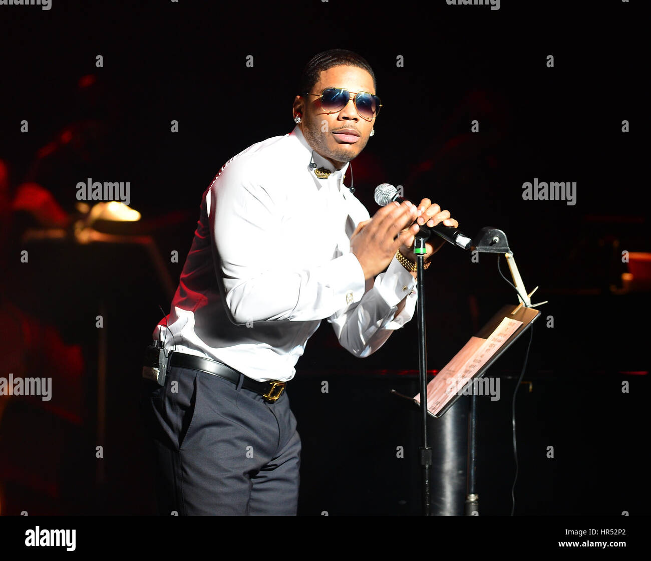 Nelly performs a Night of Symphonic Hip-Hop accompany with the Symphony ...