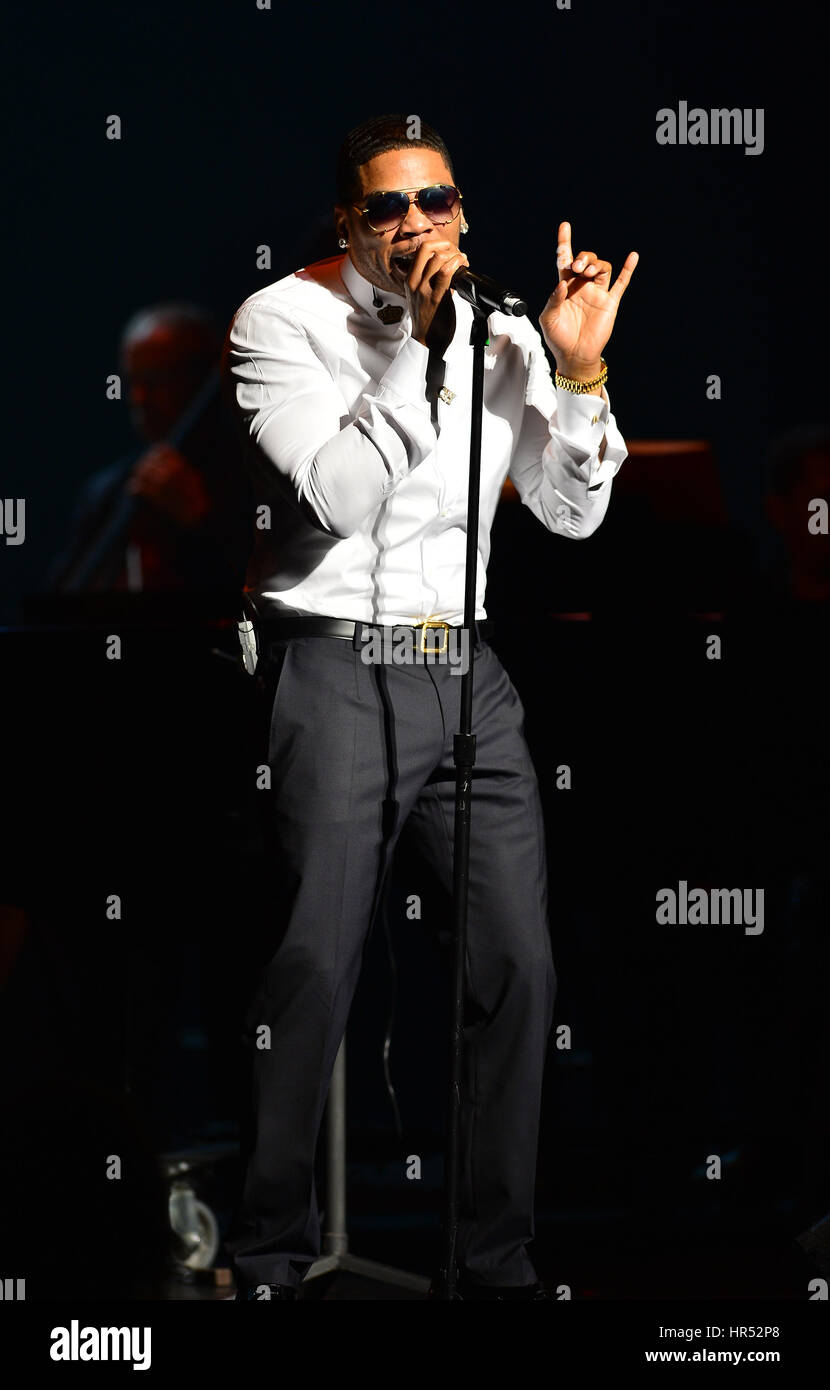 Nelly performs a Night of Symphonic Hip-Hop accompany with the Symphony ...