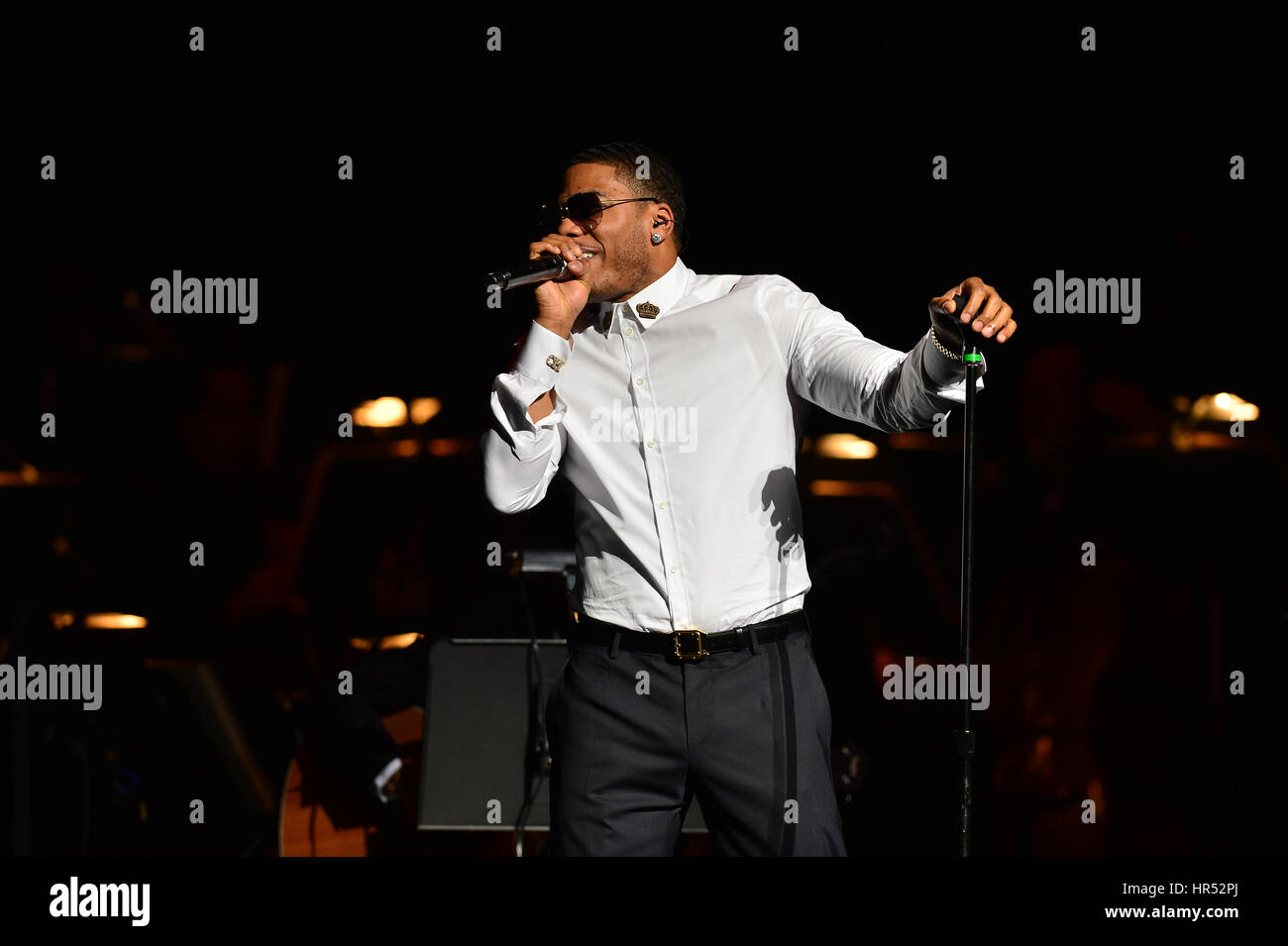 Nelly performs a Night of Symphonic Hip-Hop accompany with the Symphony ...