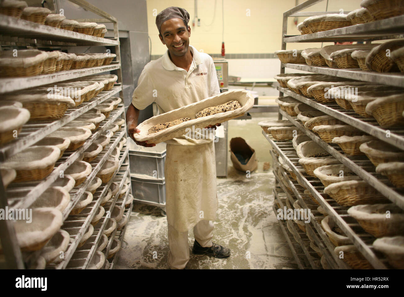 baker at work Stock Photo - Alamy