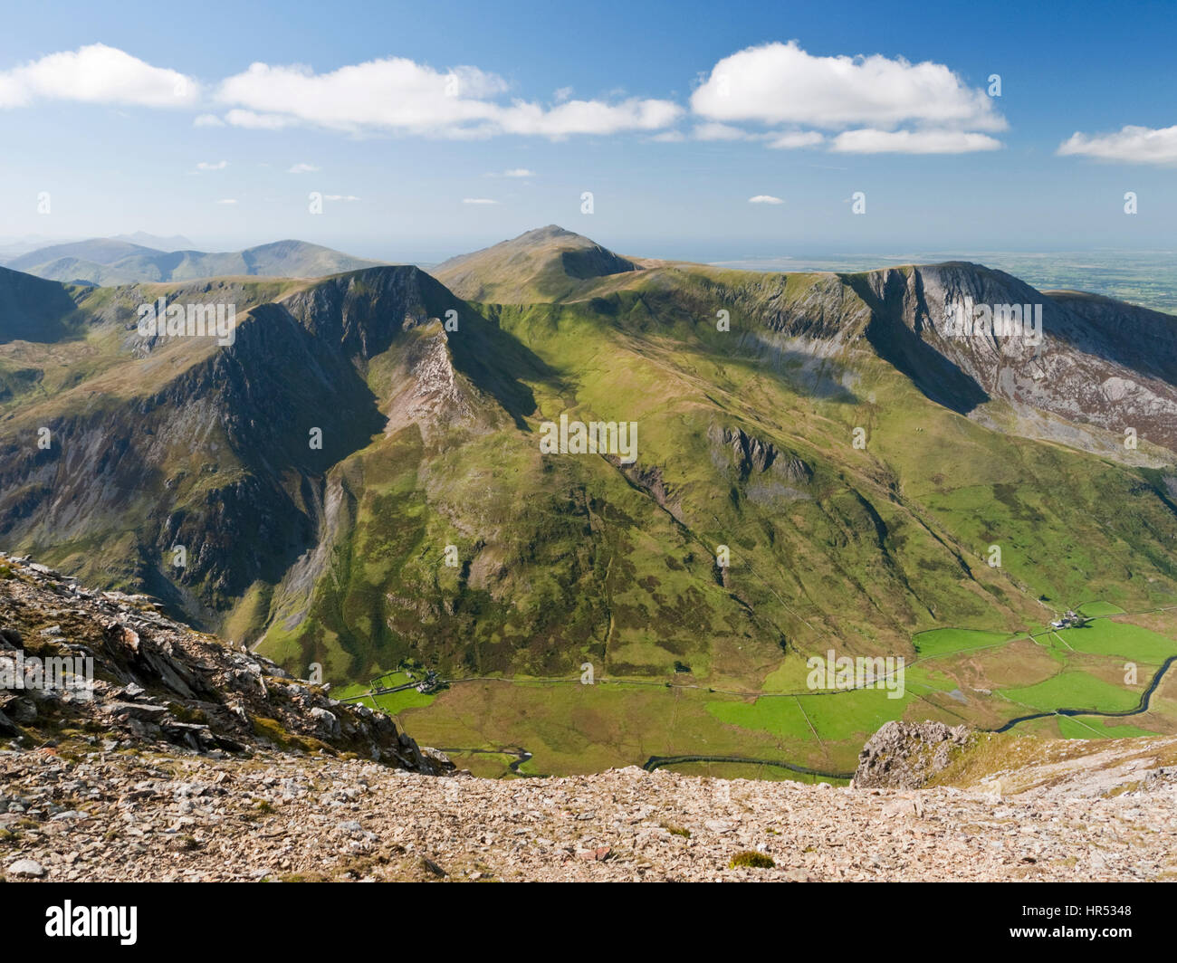 Cwm bual hi-res stock photography and images - Alamy