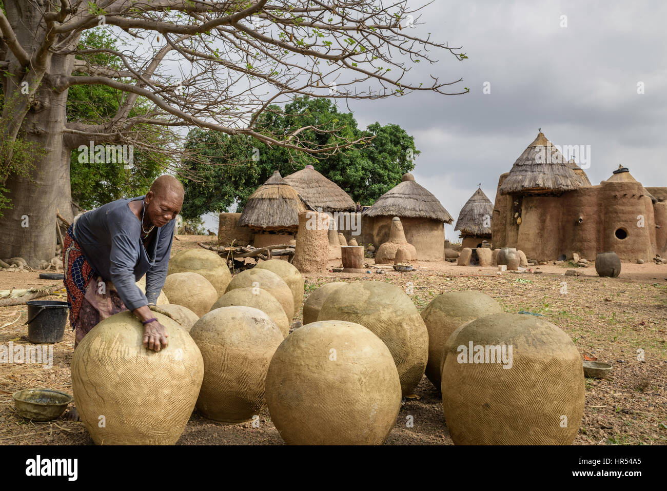 Somba tribe hi-res stock photography and images - Alamy
