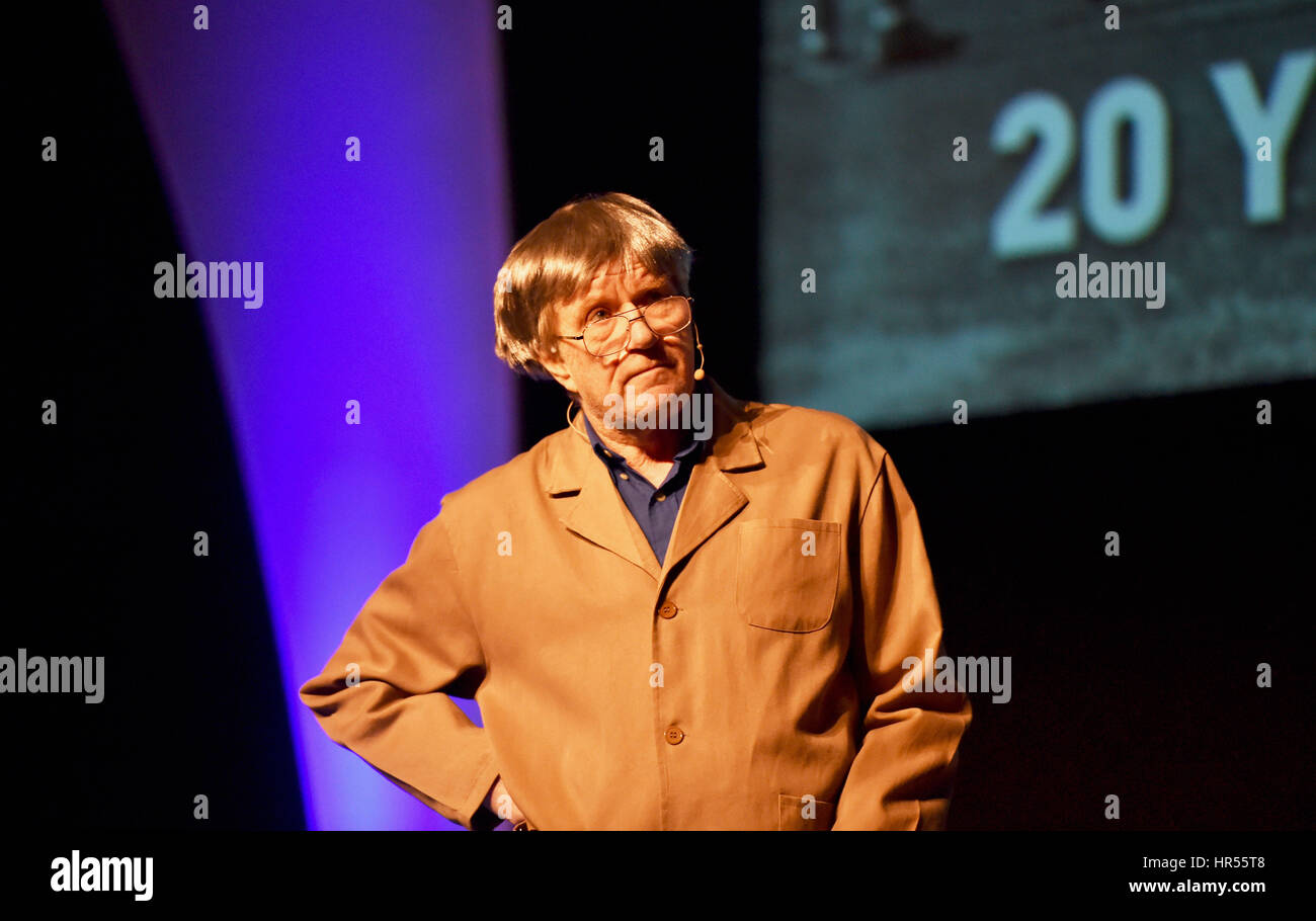 Peter brackley hi-res stock photography and images - Alamy