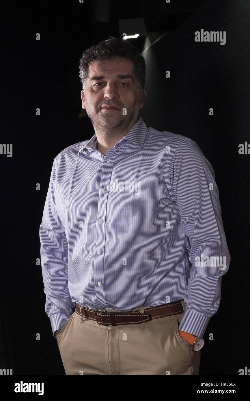 Director danis tanovic hi-res stock photography and images - Alamy