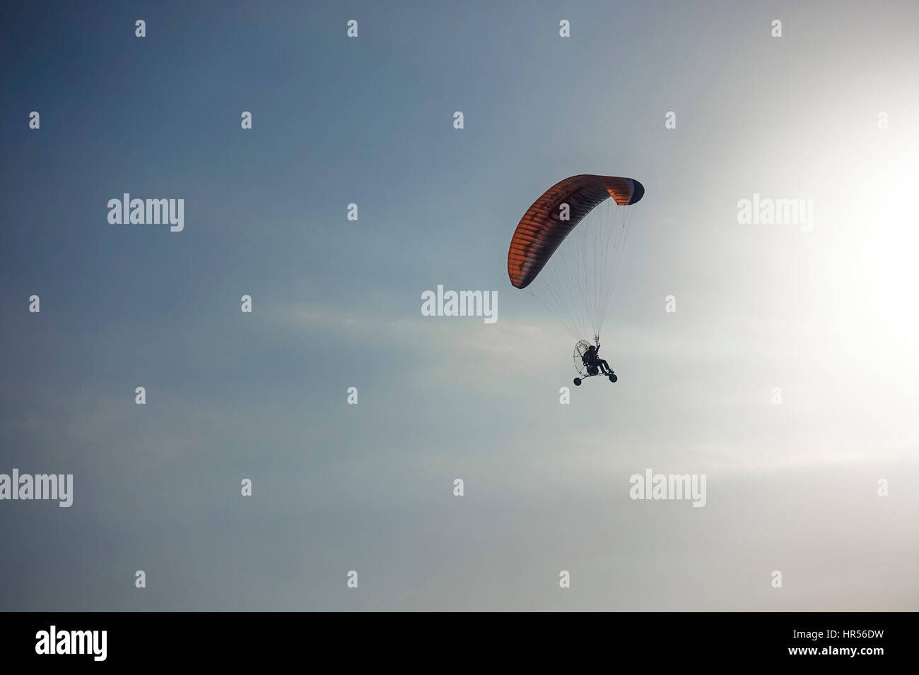 Flying and paramotoring hi-res stock photography and images - Alamy