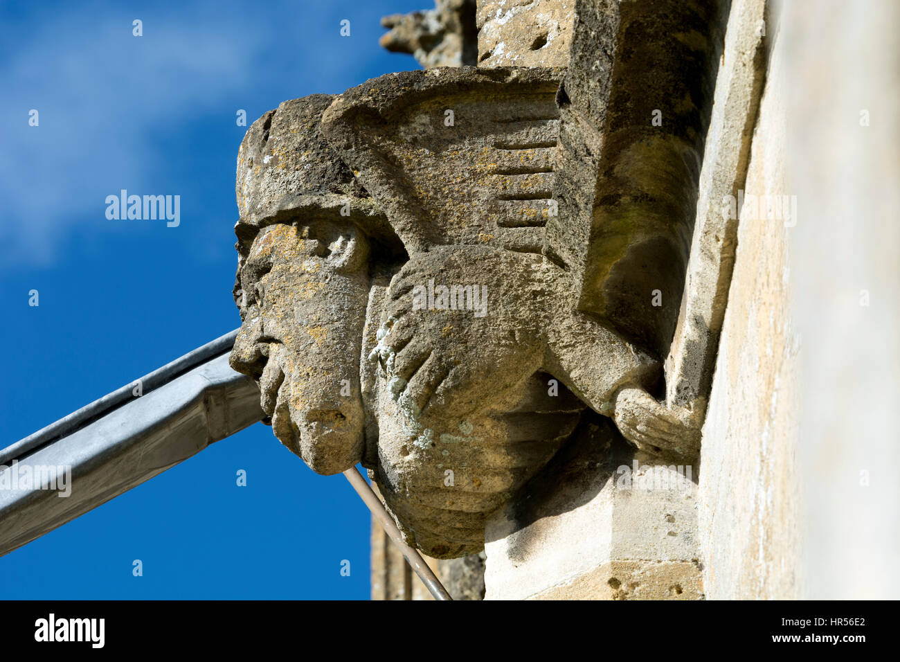 Gargoyle side view hi-res stock photography and images - Alamy
