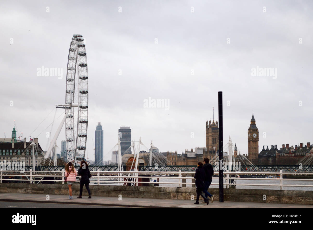 Waterloo bridge skyline london hi-res stock photography and images - Alamy
