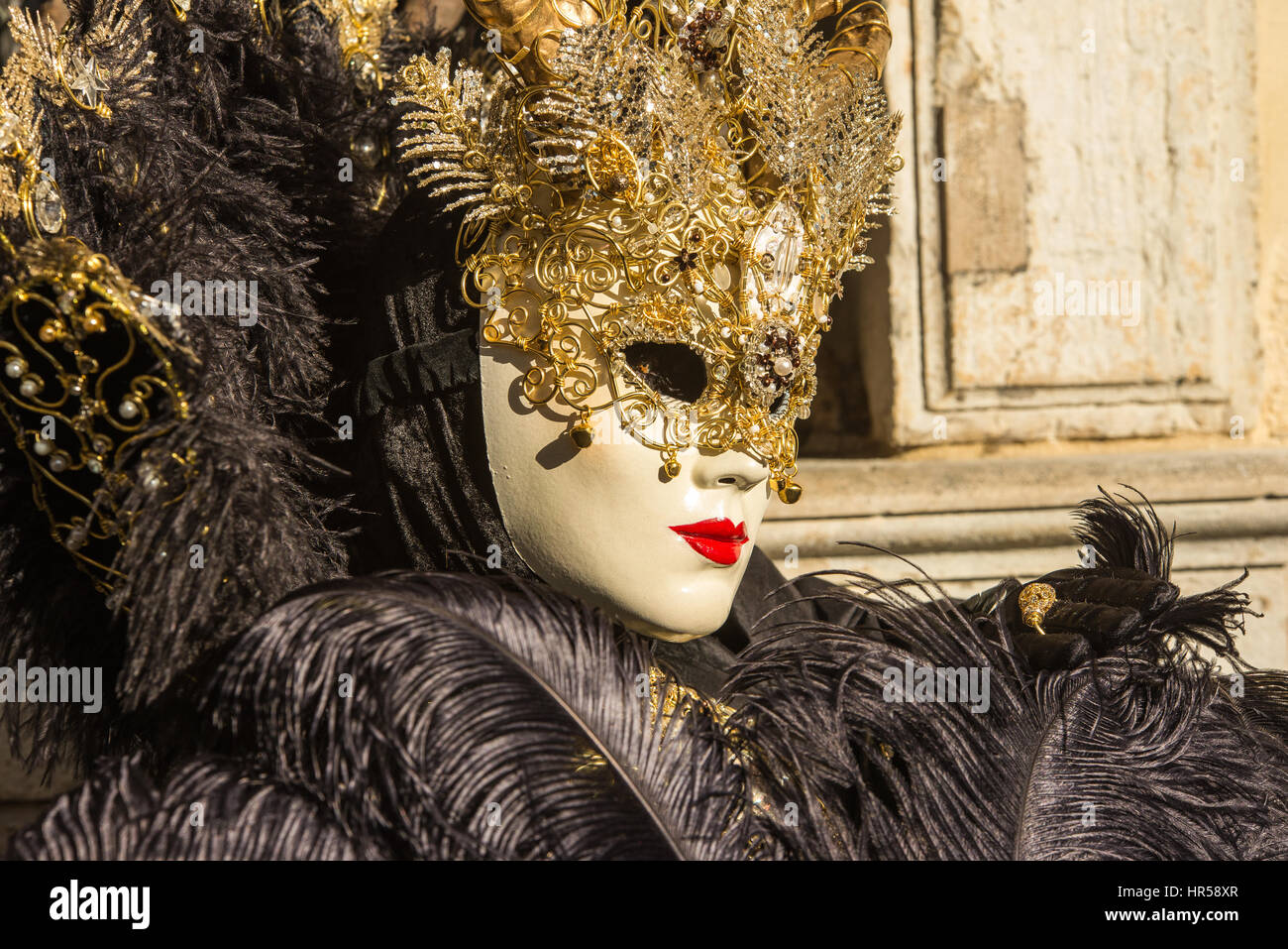 Traditional venetian carnival mask Stock Photo - Alamy