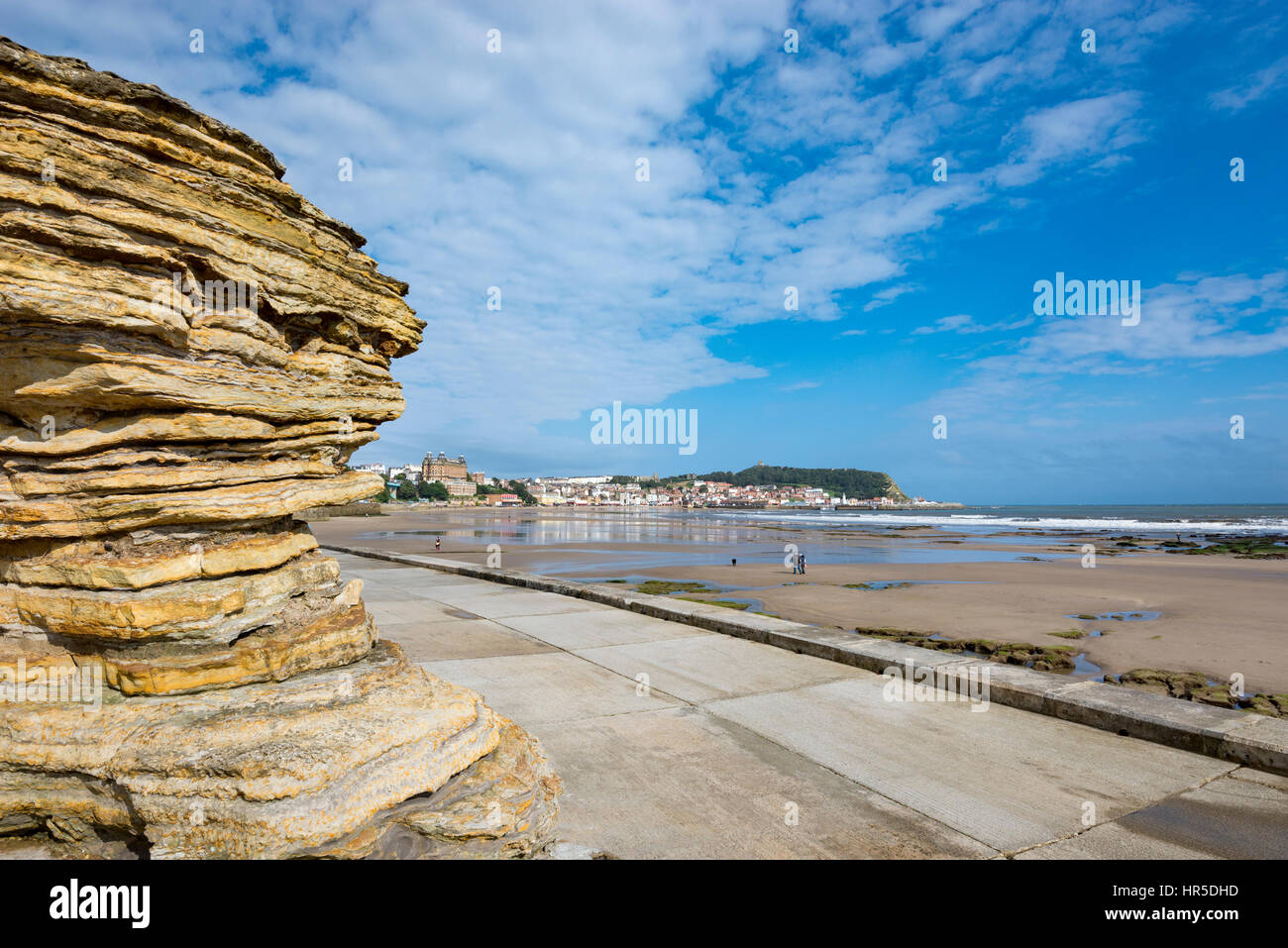 Promenade scarborough hi-res stock photography and images - Alamy