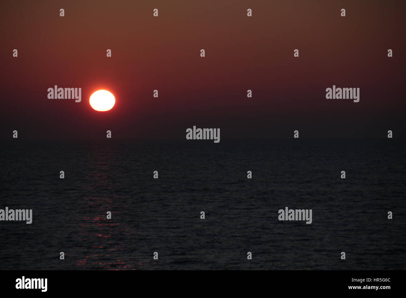 Sunrise at the french ocean Stock Photo - Alamy