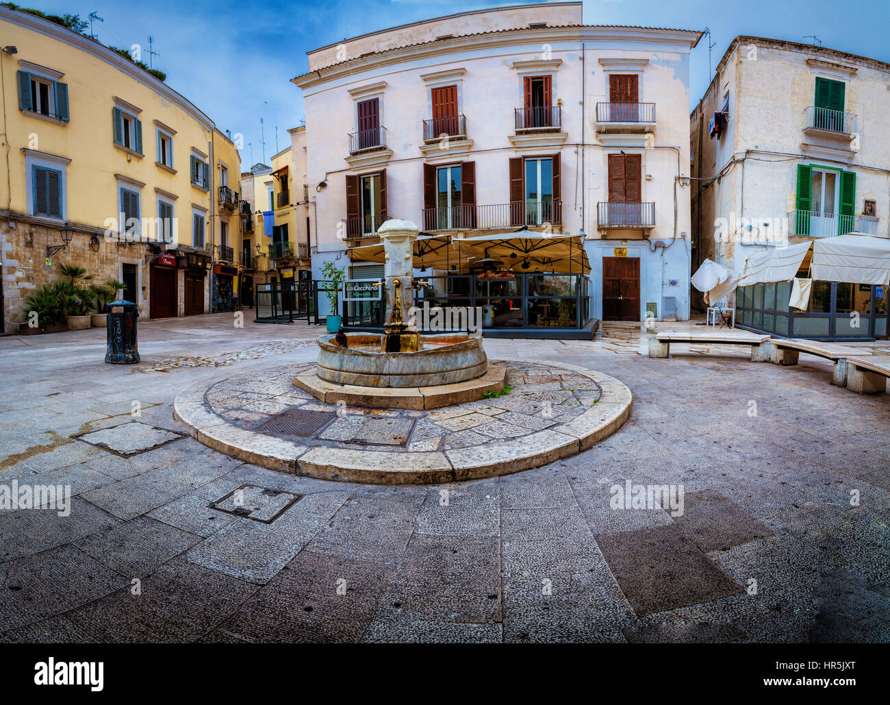 Bari old town hi-res stock photography and images - Alamy