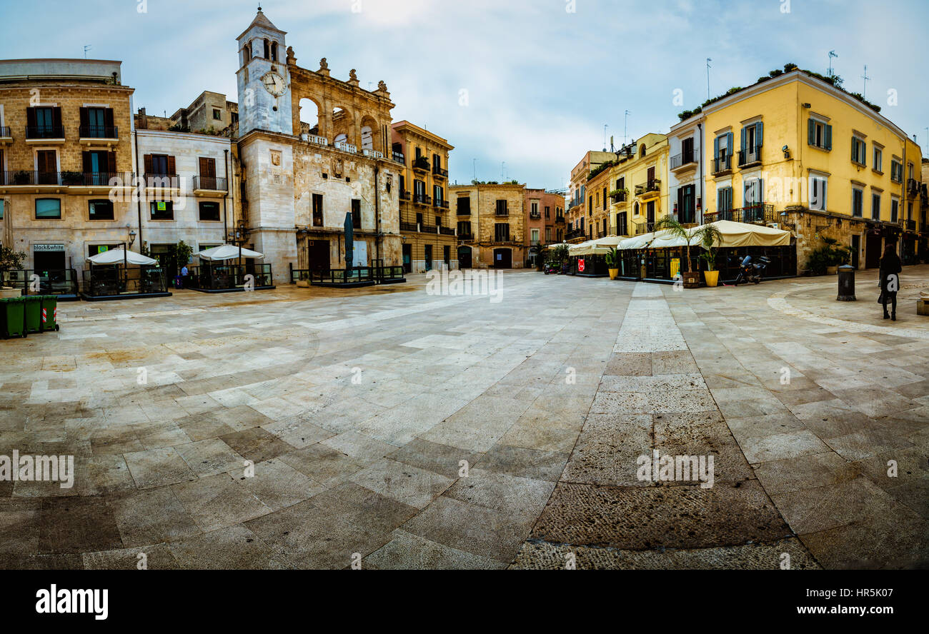 Visit bari hi-res stock photography and images - Alamy