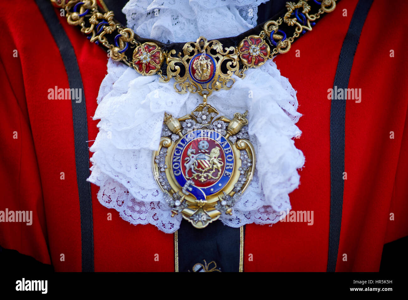 Mayor chain hi-res stock photography and images - Alamy