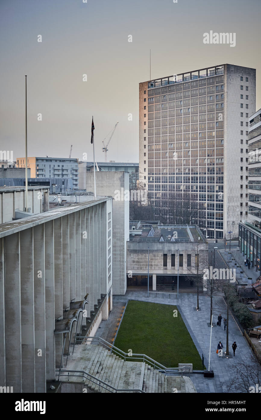 Exterior of Crown Court, Crown Square, in Spinningfiled, The Avenue ...