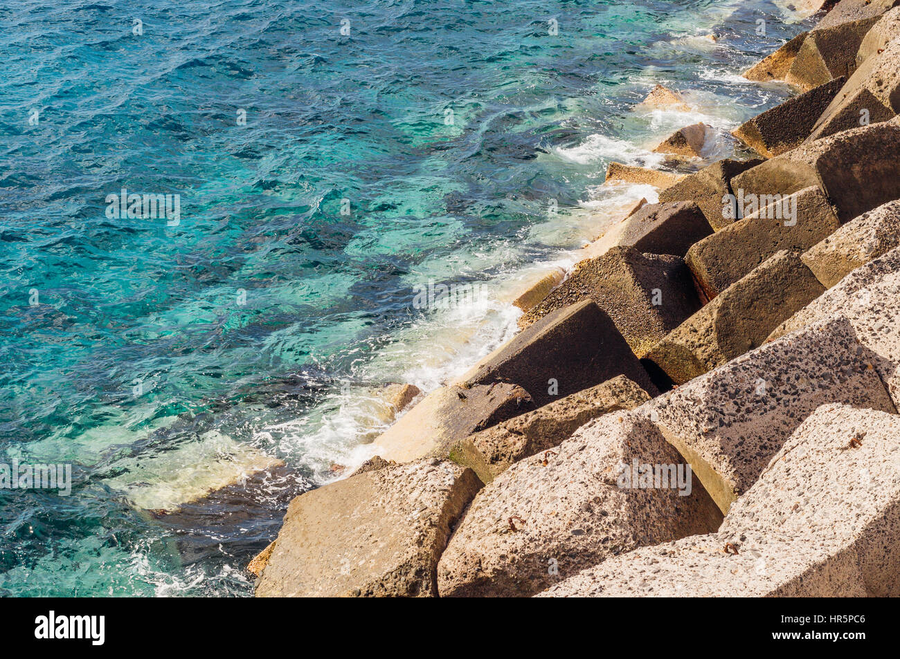 Transparent turquoise water in sea hi-res stock photography and images ...