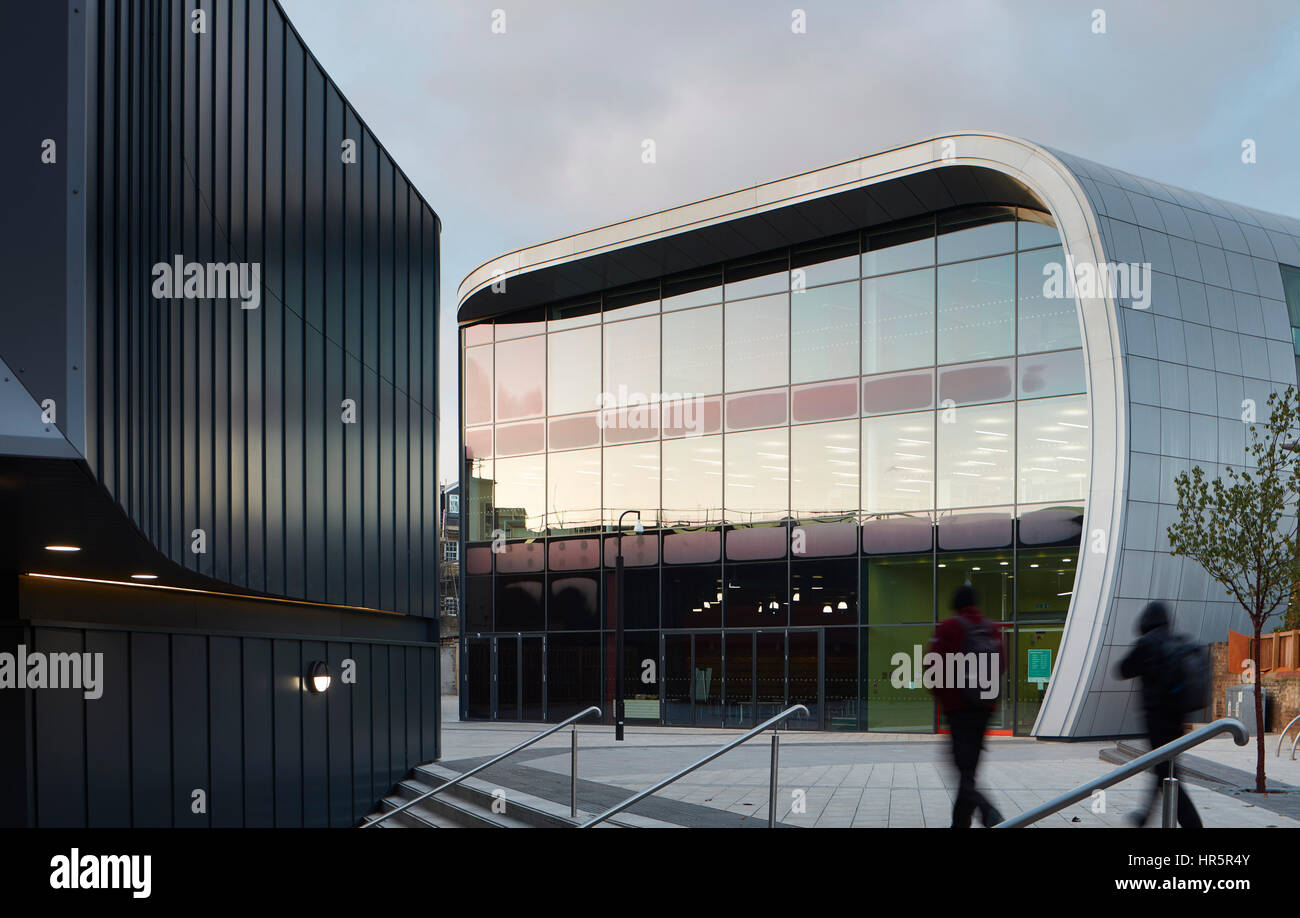 Angled view of east entrance with figures passing. The Curve, Slough ...