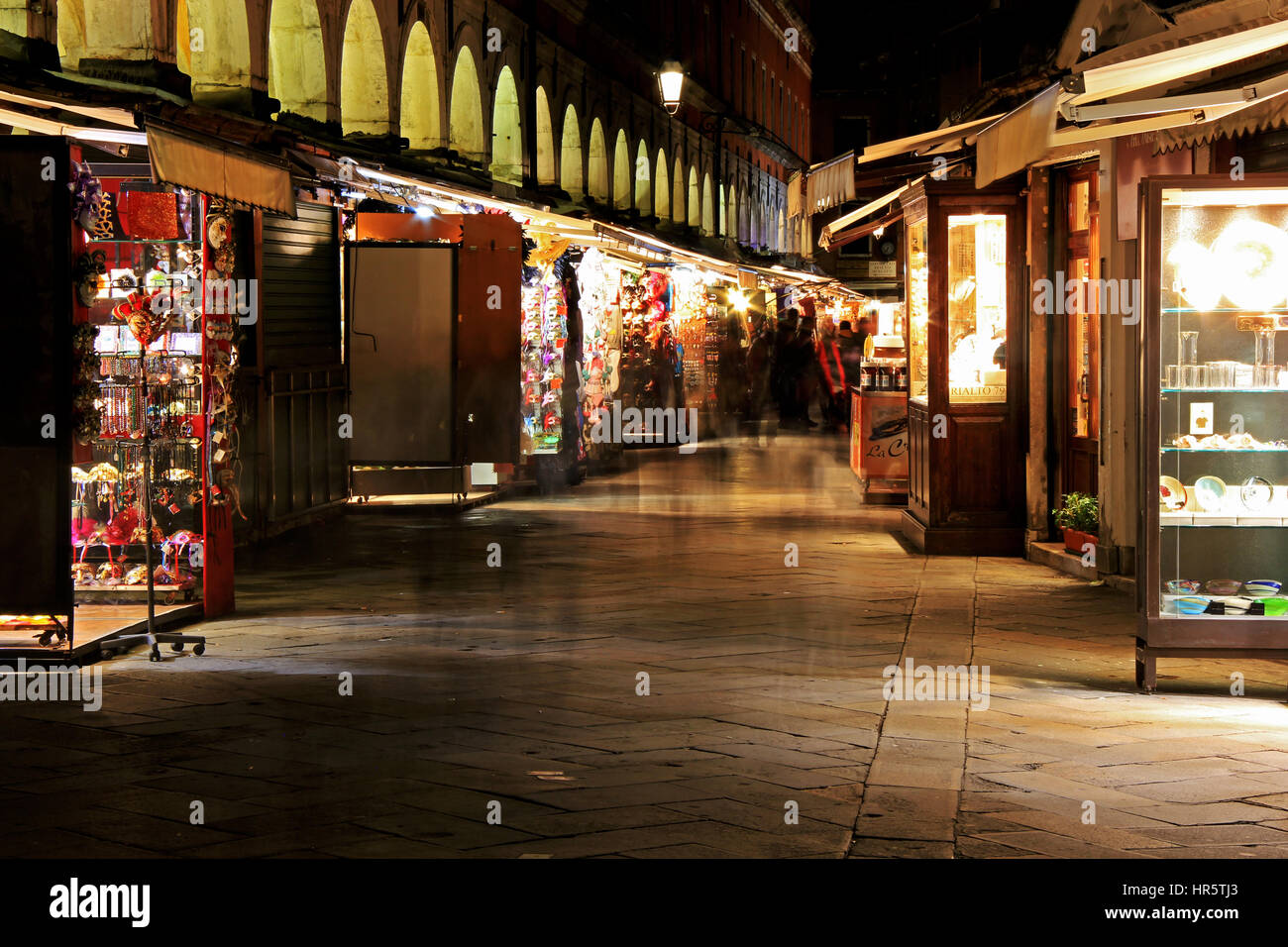 Shopping at night in Rialto, Venice Stock Photo - Alamy