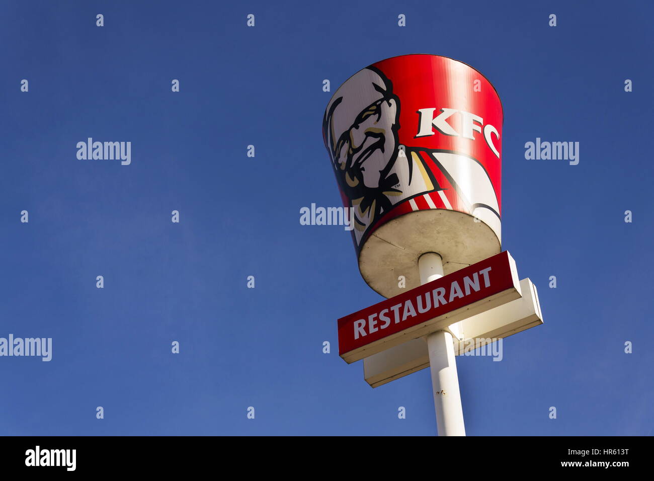 Kfc logo space hi-res stock photography and images - Alamy