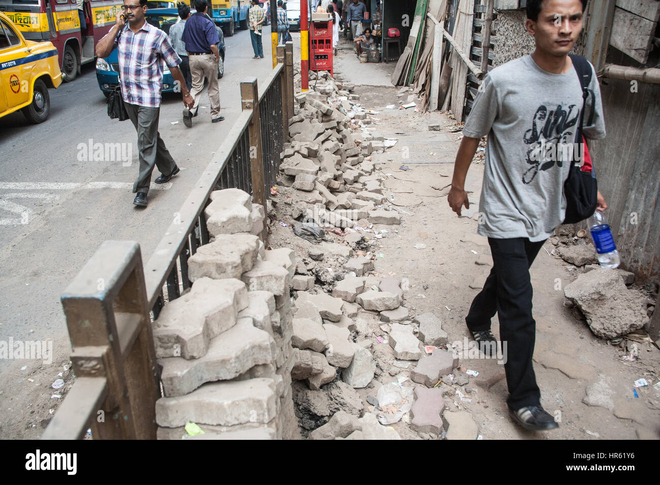 Rubble pavement hi-res stock photography and images - Alamy