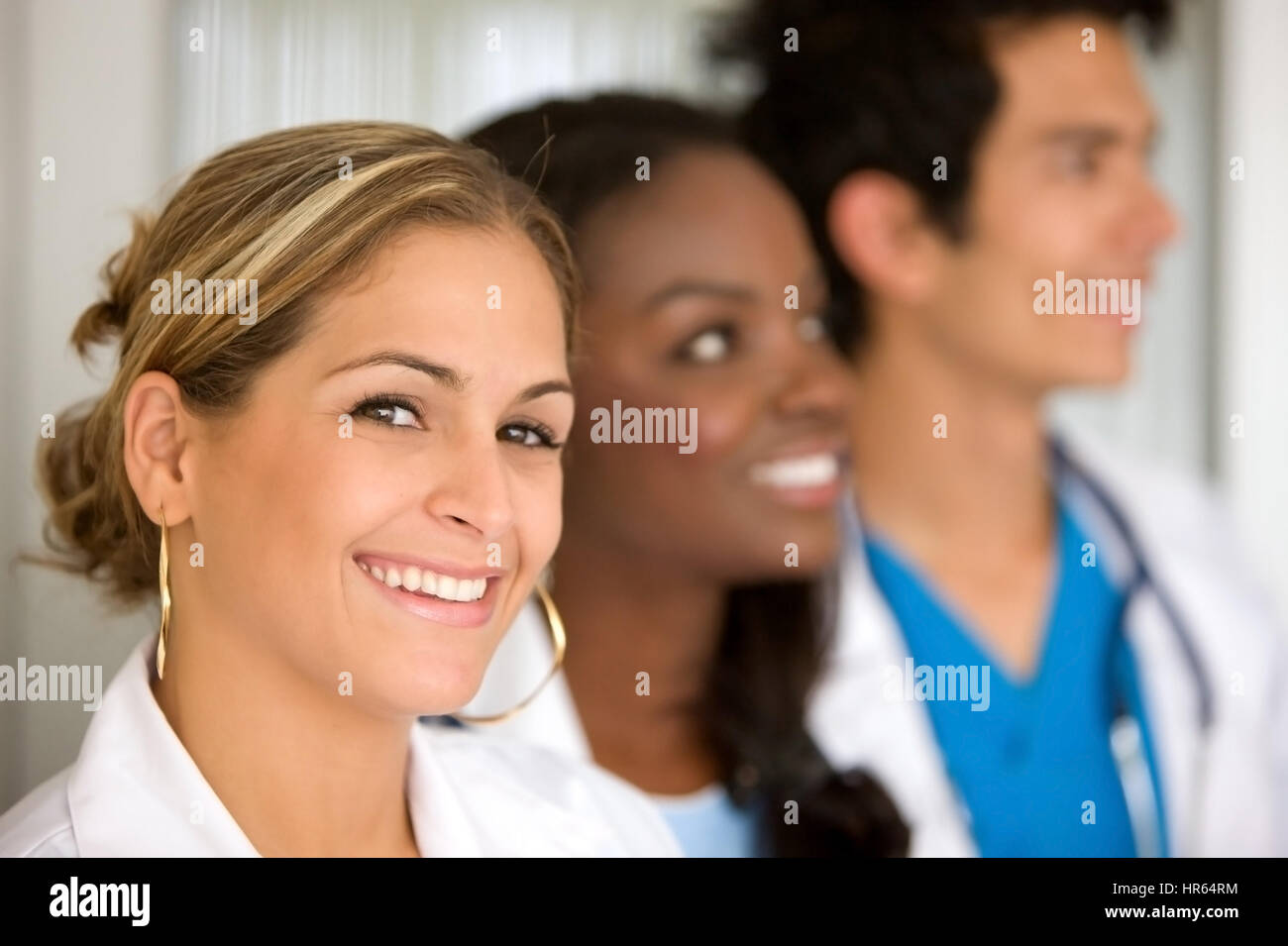Group smiling students medical hi-res stock photography and images - Alamy