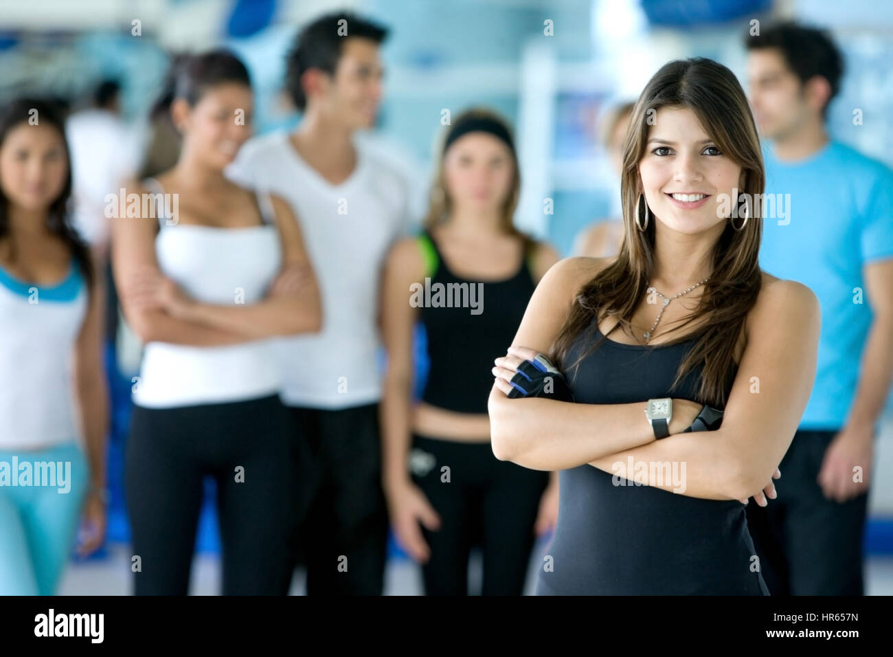 group of people at the gym smiling Stock Photo - Alamy