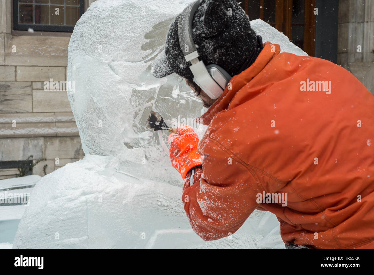 The art of ice carving hi-res stock photography and images - Alamy