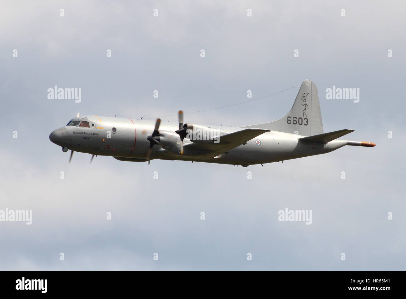 P 3 orion patrol aircraft hi-res stock photography and images - Alamy