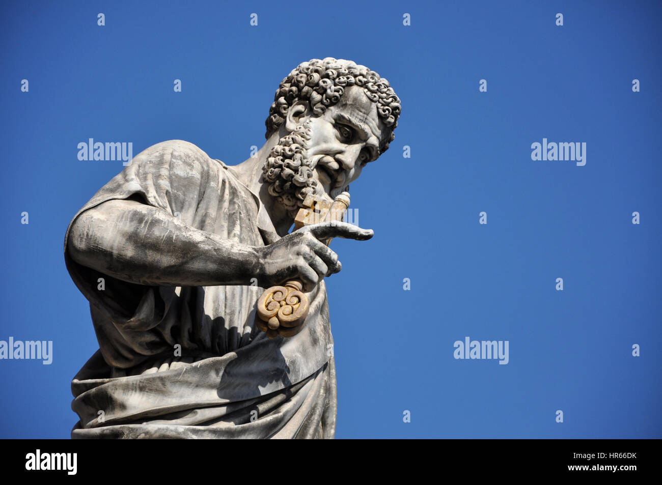 Key sculpture hi-res stock photography and images - Alamy