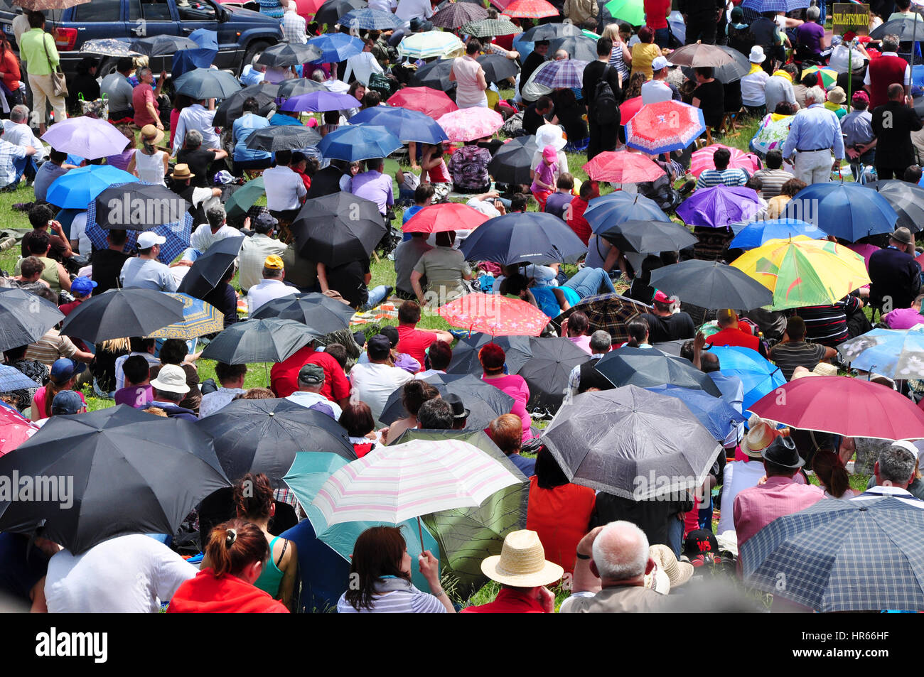 Protestant catholic gathering hi-res stock photography and images - Alamy