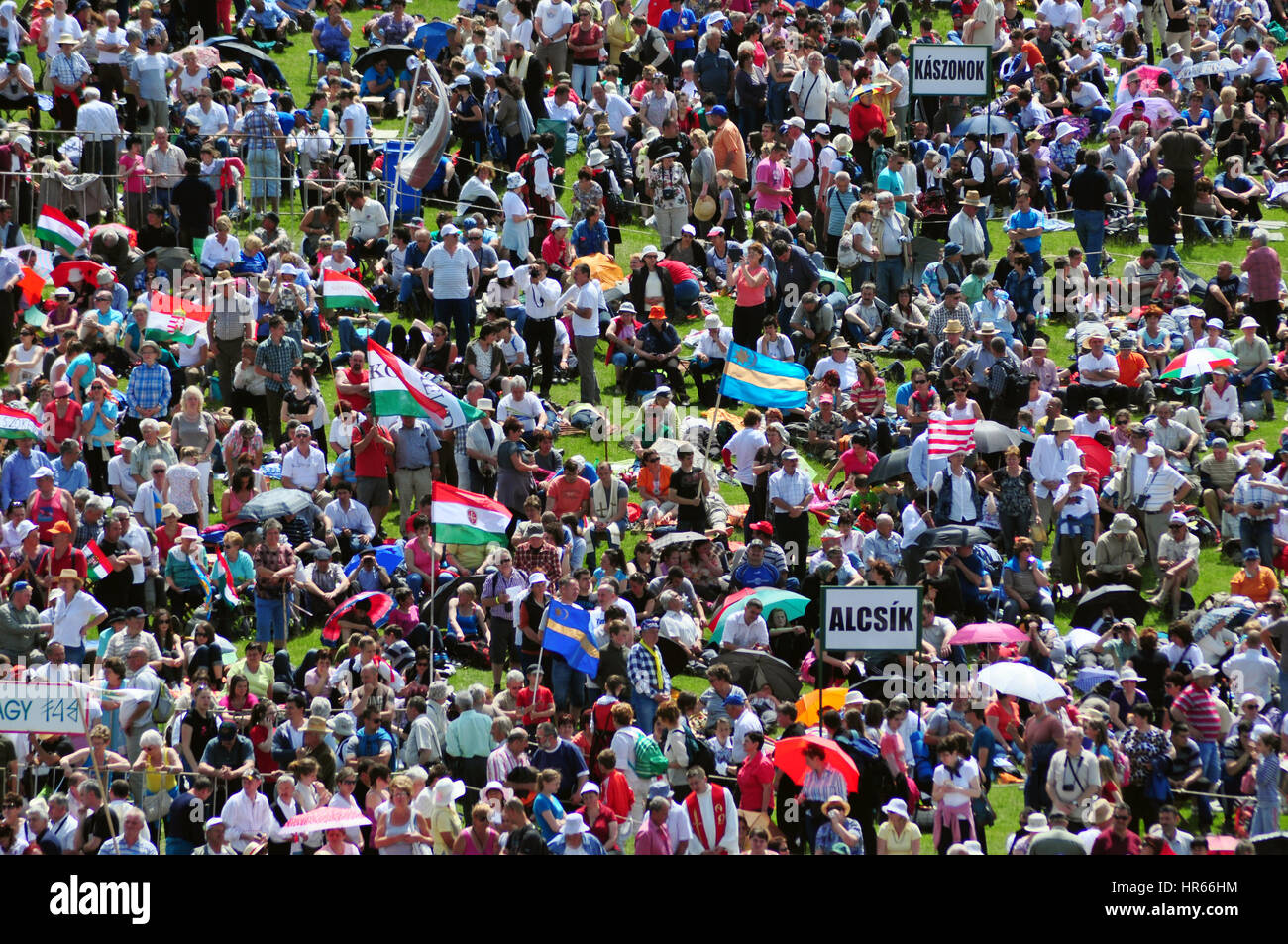 Pentecost celebration hi-res stock photography and images - Alamy