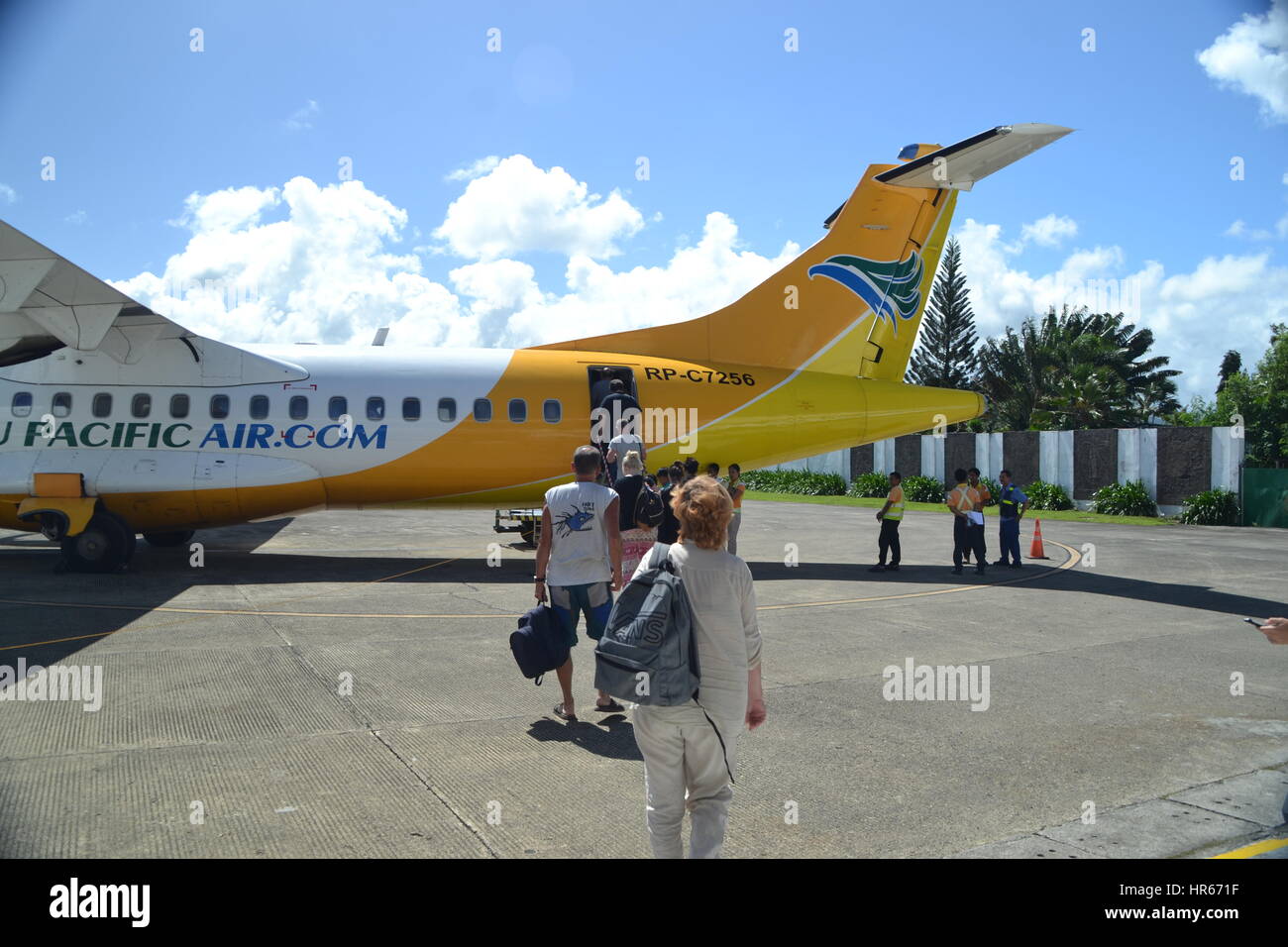 Plane on Boracay airport Stock Photo - Alamy