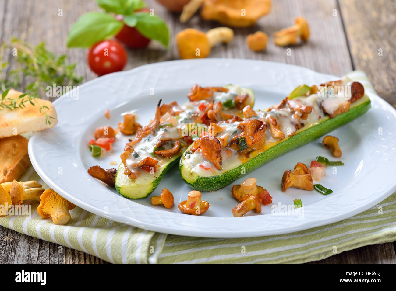 Zucchini halves stuffed fresh hi-res stock photography and images - Alamy