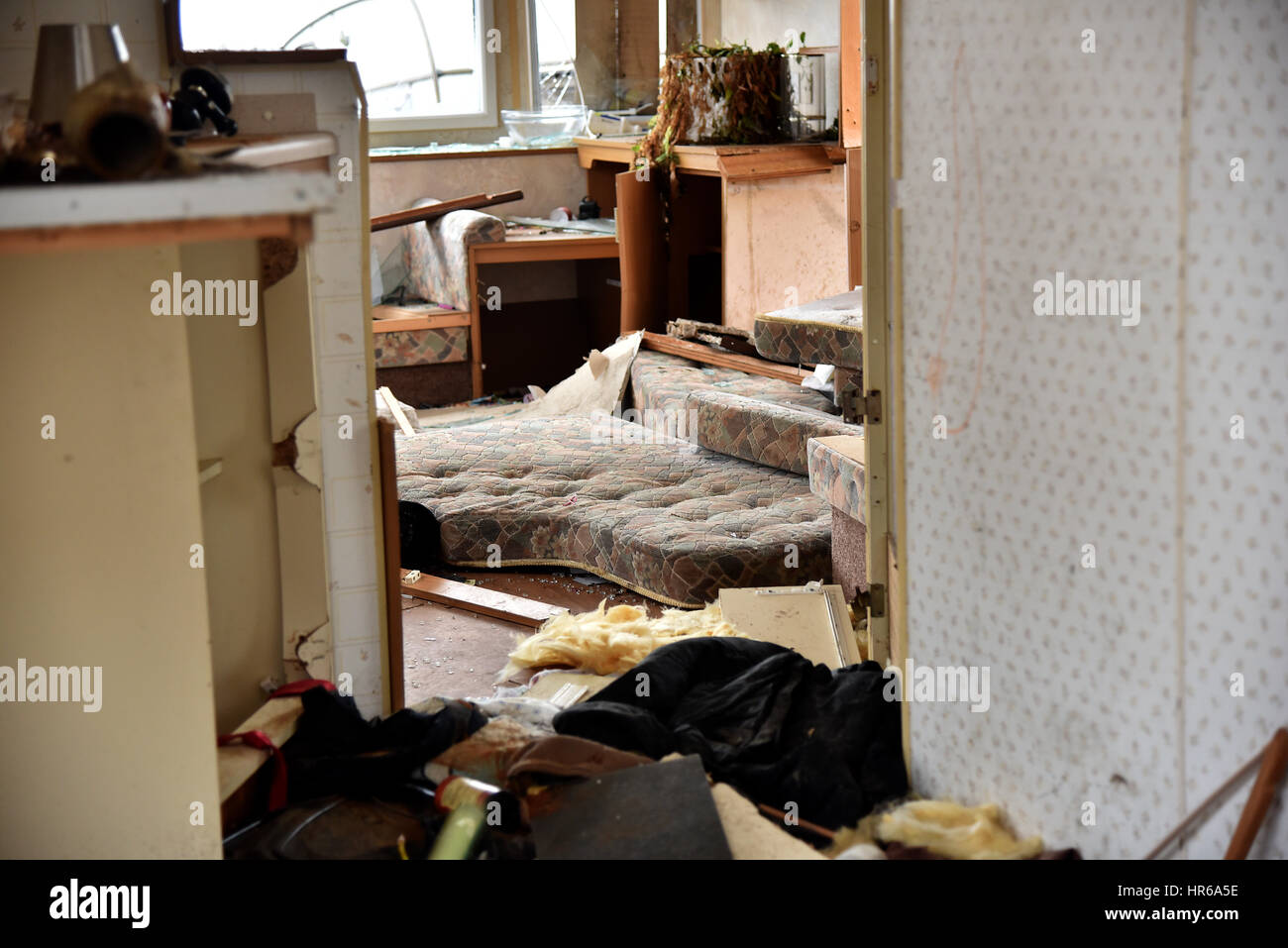 Smashed up caravans hi-res stock photography and images - Alamy
