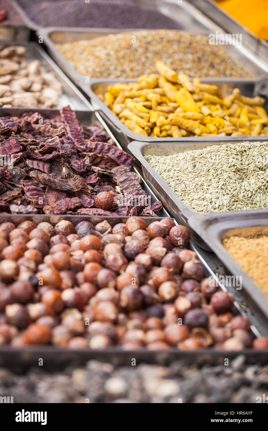 Store with aromatic powders hi-res stock photography and images - Alamy