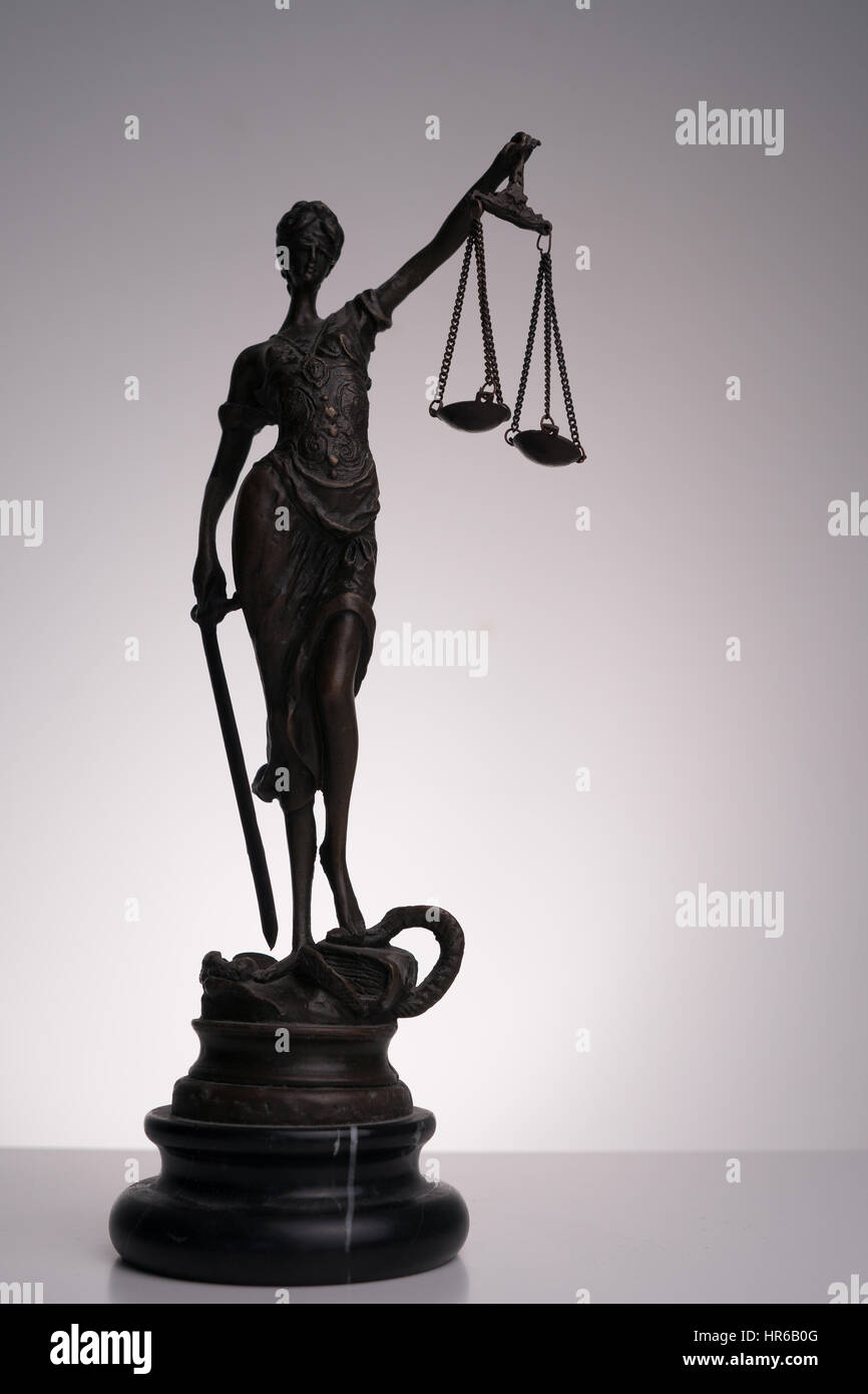 Scales balance justitia hi-res stock photography and images - Alamy