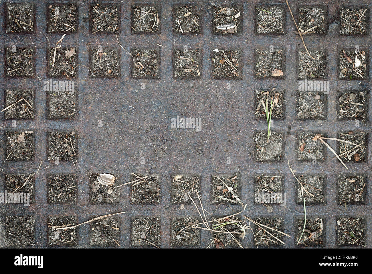 Messy metal plate Stock Photo - Alamy