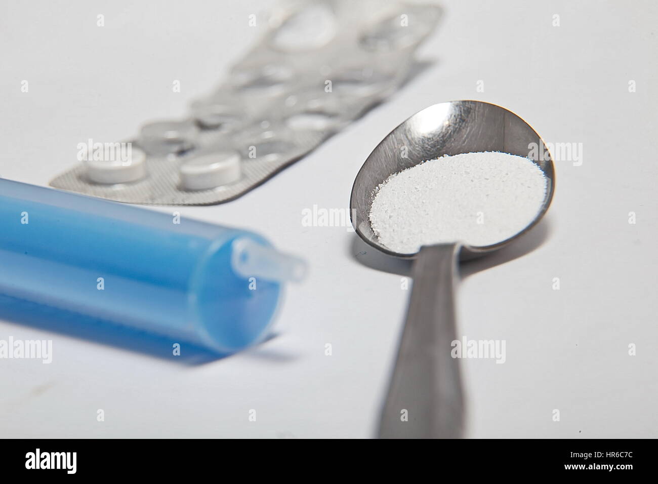 Hard drugs hi-res stock photography and images - Alamy
