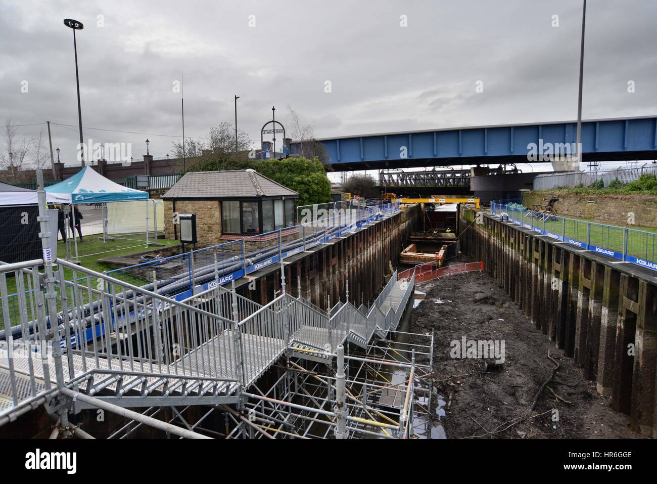 Doncaster Town Lock High Resolution Stock Photography and Images - Alamy