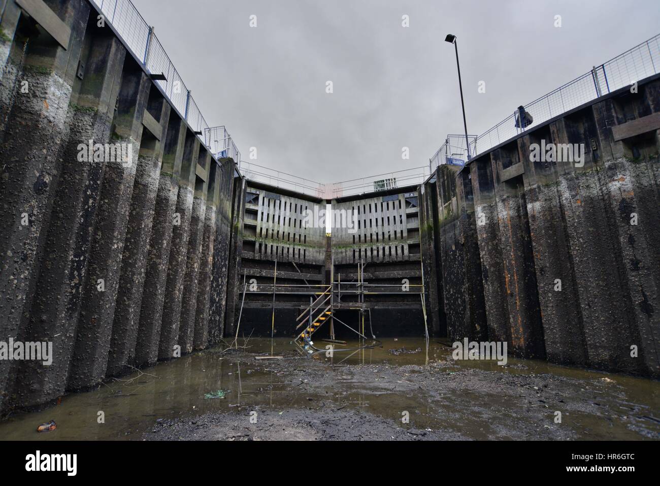 Doncaster town lock hi-res stock photography and images - Alamy