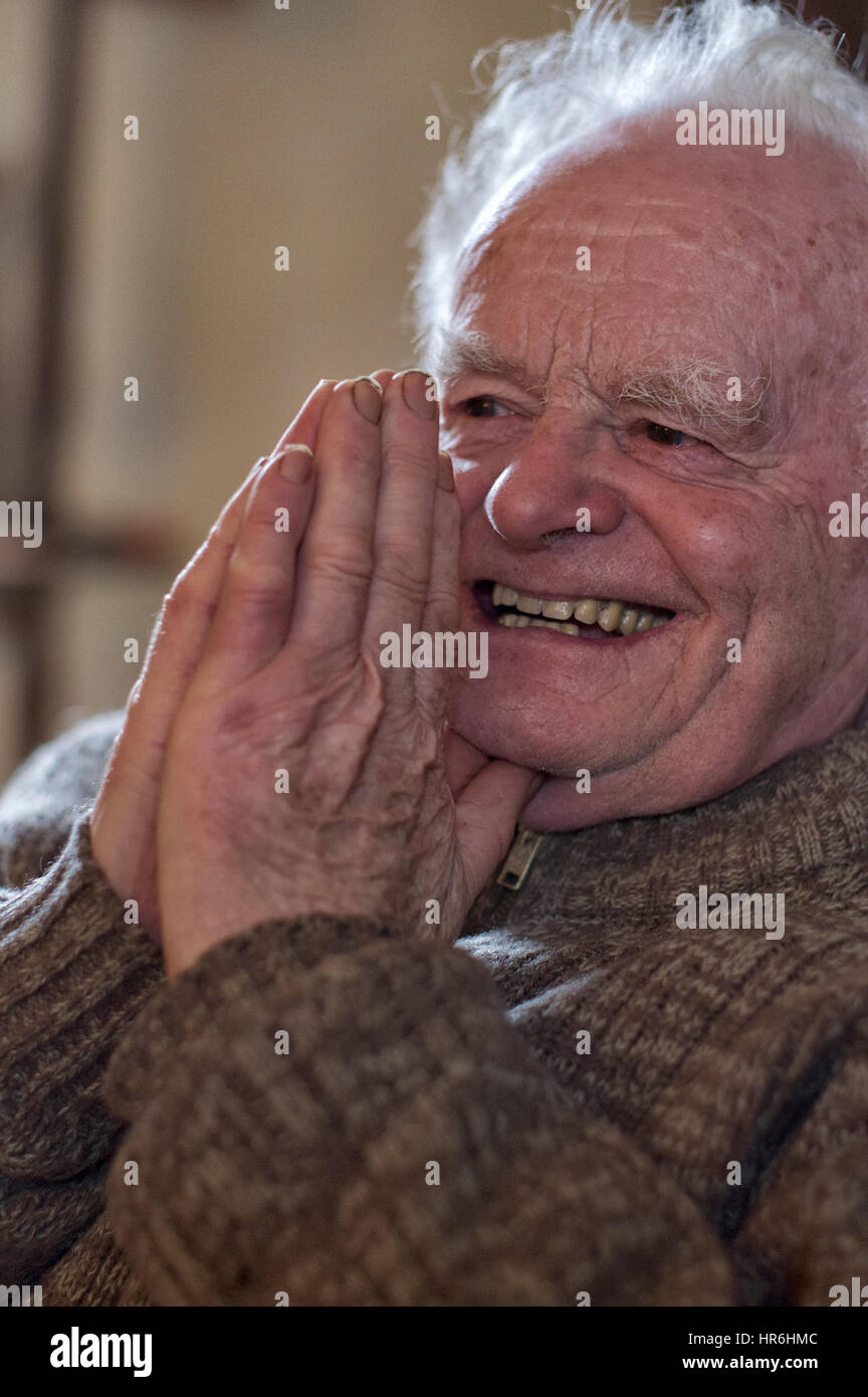 Elderly gentleman smiling Stock Photo - Alamy