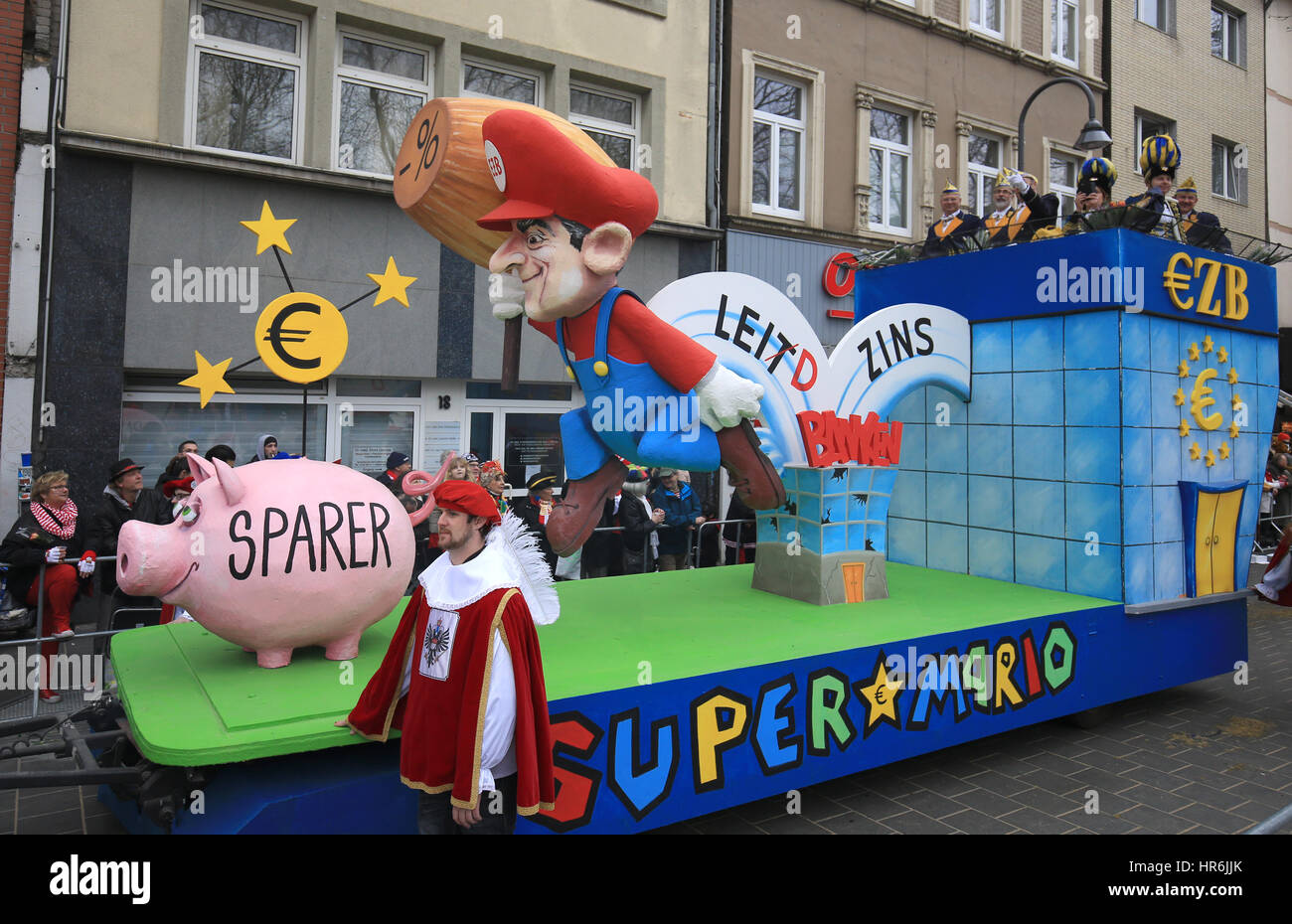 Cologne, Germany. 27th Feb, 2017. A topical float on the European ...