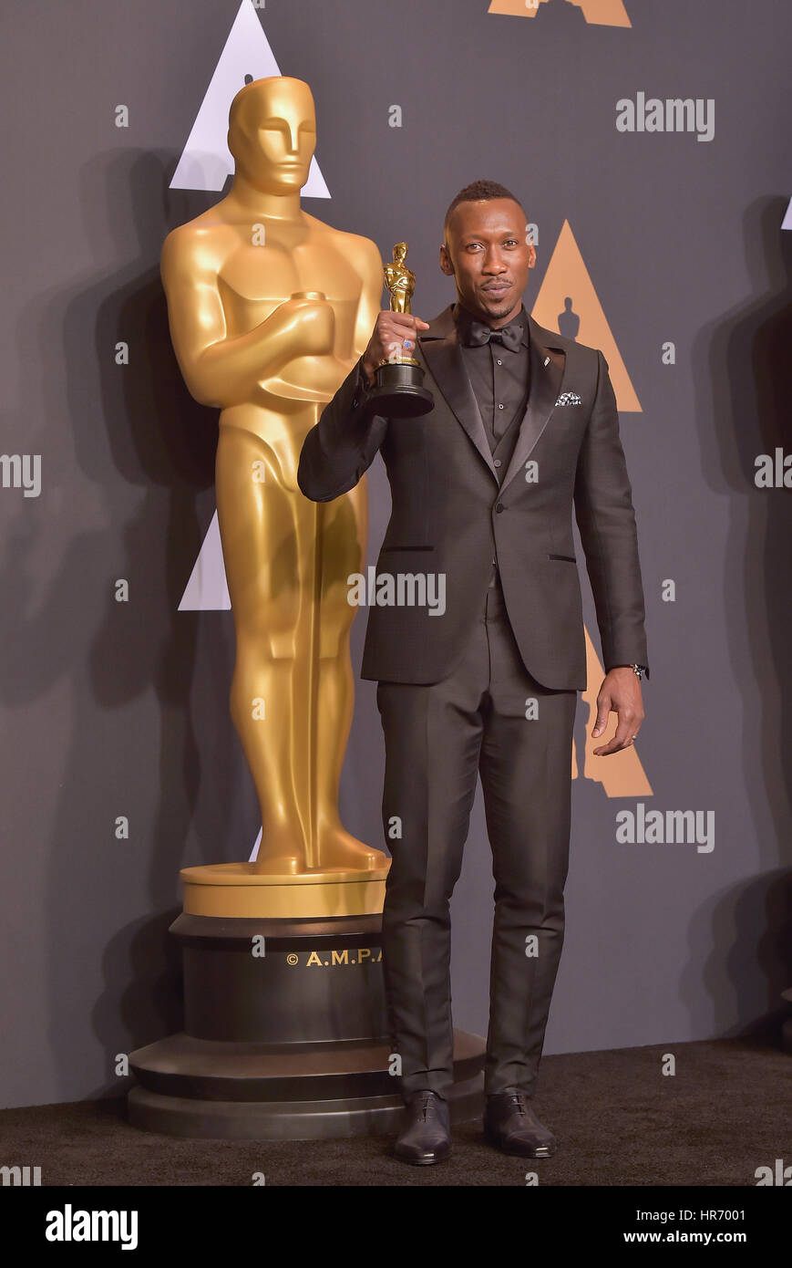 Hollywood, Ca. 26th Feb, 2017. Mahersala Ali, Viola Davis, Casey ...