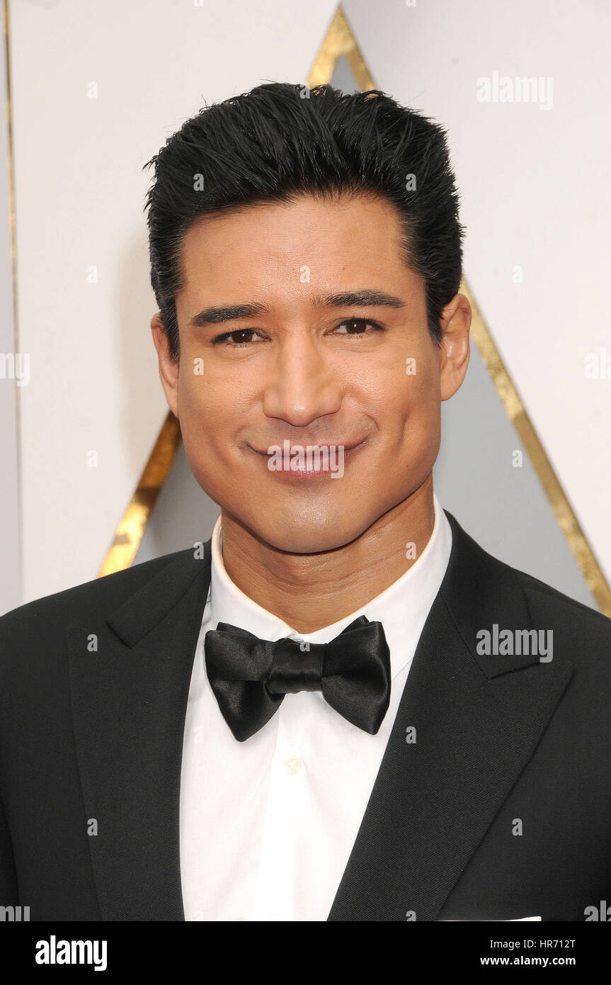 Actor mario lopez hi-res stock photography and images - Alamy