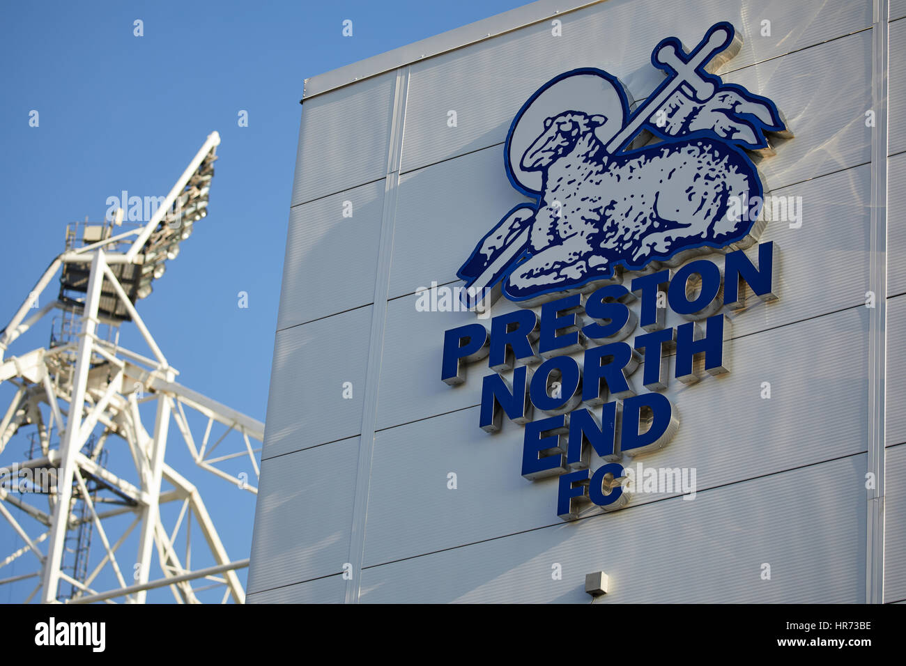 Preston north end fc hi-res stock photography and images - Alamy