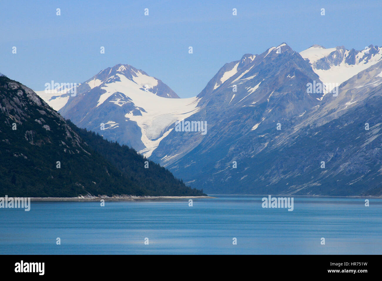 Beautiful Alaskan landscape with mountains and still waters Stock Photo ...