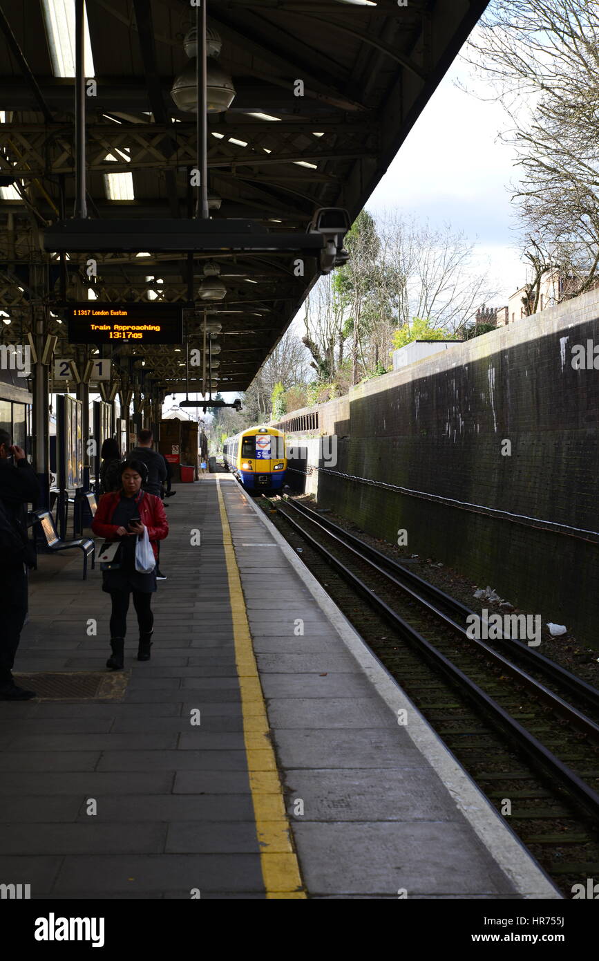 UK, London, Queen's Park Station, Overground Stock Photo - Alamy