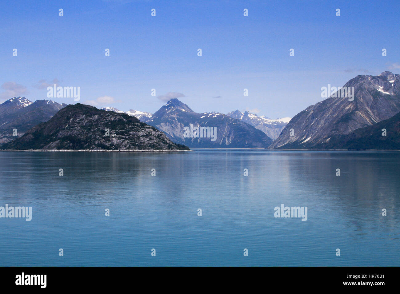 Beautiful Alaskan landscape with mountains and still waters Stock Photo ...