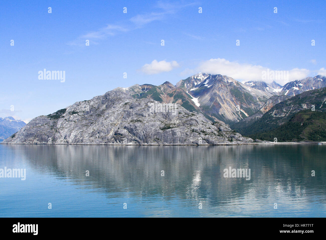 Beautiful Alaskan landscape with mountains and still waters Stock Photo ...